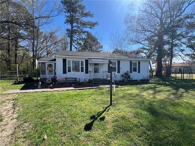 31359 Grants Ln, Carrsville, VA 23315