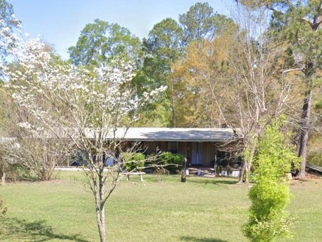 3135 Old Waycross Hwy, Douglas, GA 31535
