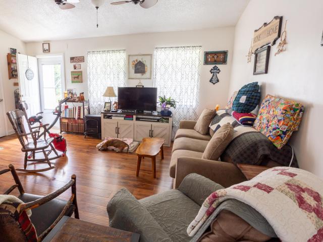 3135 Arthur Walker Rd