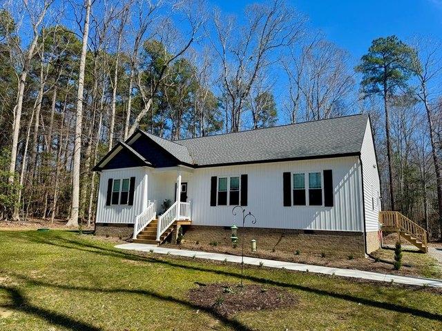3135 Irvington Rd, White Stone, VA 22480