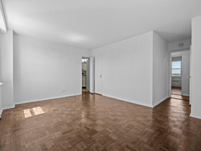 3135 Johnson Avenue, Bronx, NY