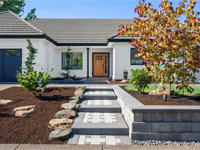 3136 riverbend ave
