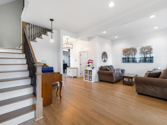 3136 S Komensky Avenue