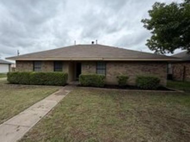 3136 Tina St, Sachse, TX 75048
