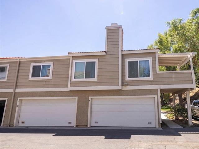 31371 The Old Rd Unit E, Castaic, CA 91384