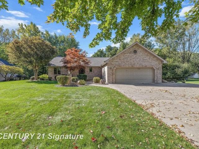 3137 Midland Rd, Saginaw, MI 48603