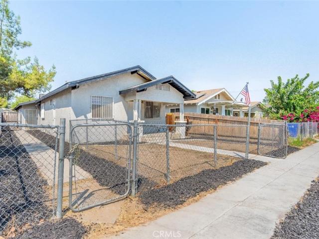 3137 E Townsend Avenue 1 102