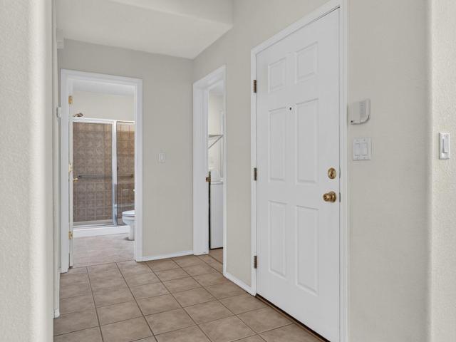 3137 Renaissance Loop SE
