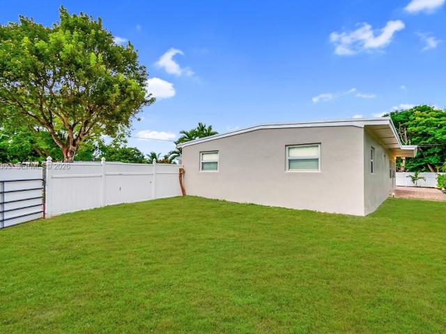 3137 SW 15th St, Fort Lauderdale, US, FL