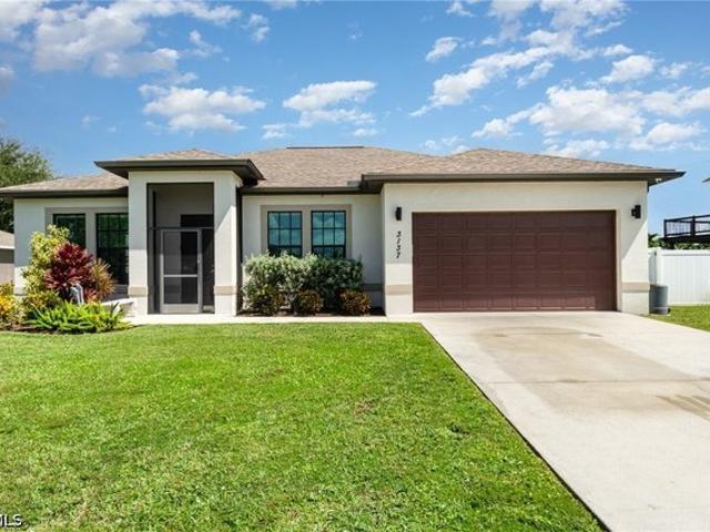 3137 SE 8th Ave, Cape Coral, FL 33904