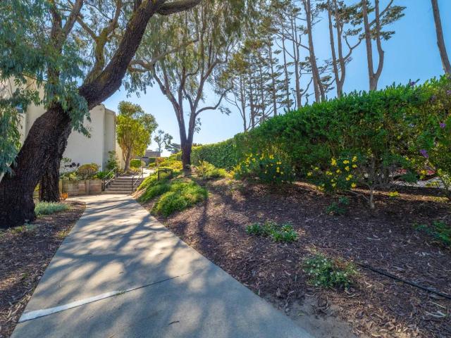 3137 Seacrest Ave, Unit 6, Marina, CA 93933 | Compass