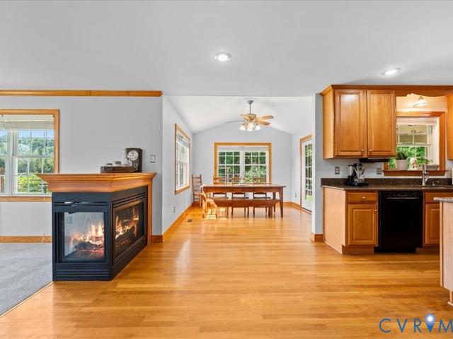 3137 Trenholm Road