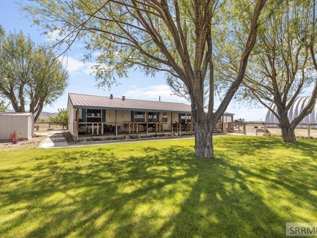 3137 W 2500 N, Arco, ID 83213