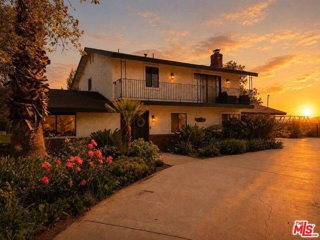 31383 Overcrest Dr, Redlands, CA 92374