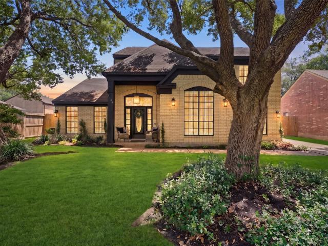 3138 Amesbury Court