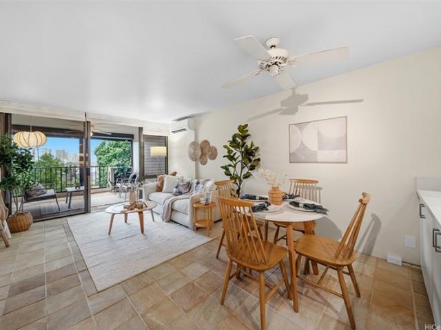 3138 Waialae Ave Apt 316, Honolulu, HI 96816