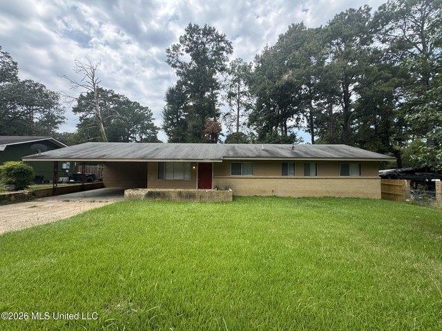 3139 Charleston Dr, Jackson, MS 39212