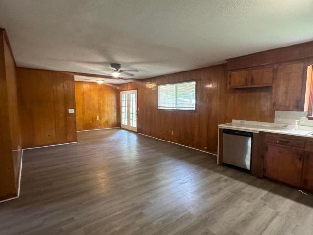3139 Charleston Drive
