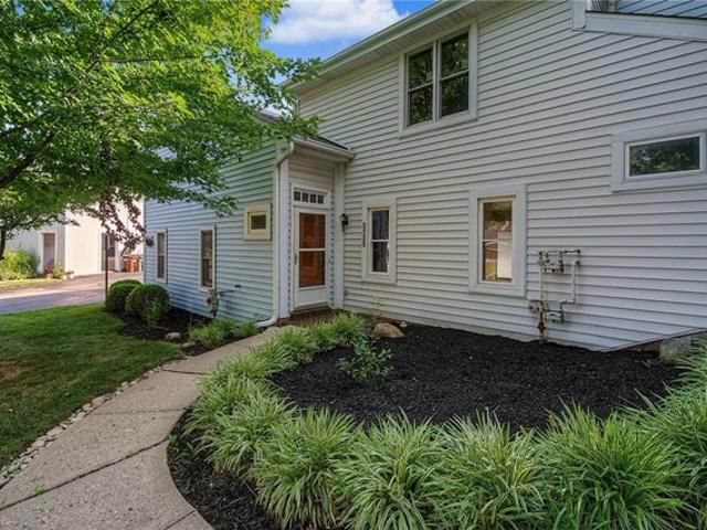 3139 Gracemore Ave, Kettering, OH 45420