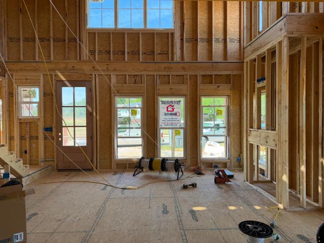 3139 Grassland Circle
