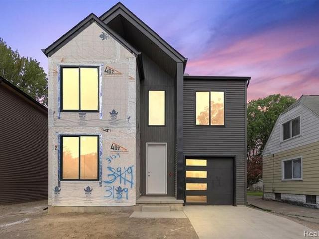 3139 Grayson St, Ferndale, MI 48220