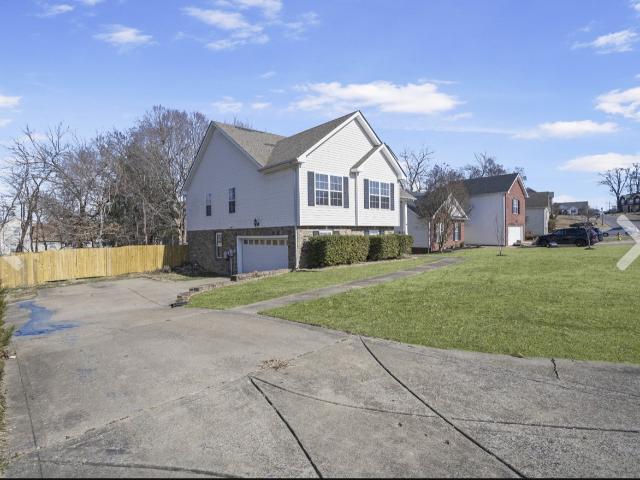 3139 Holly Pt