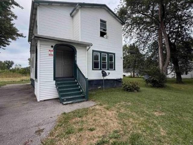 3139 Janes Rd, Saginaw, MI 48601