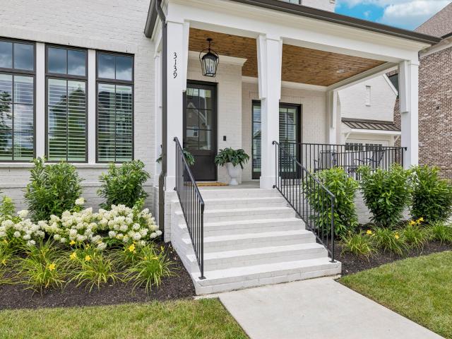 3139 Long Branch Cir
