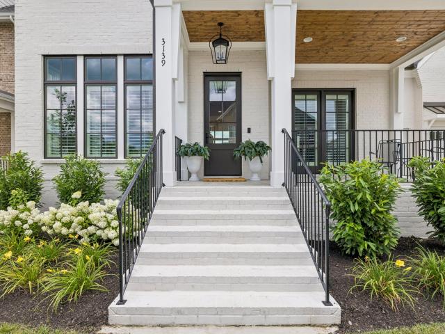 3139 Long Branch Cir