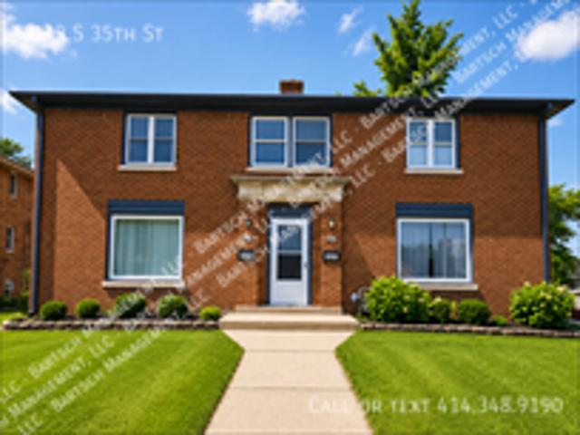 3139 S 35th St, Studio