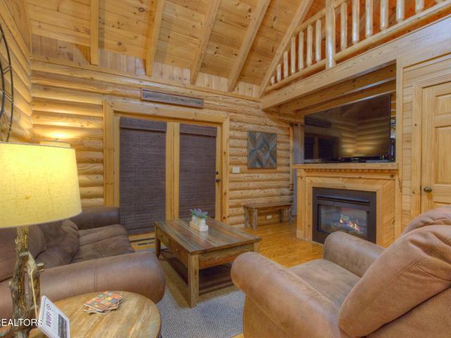 3139 Smoky Ridge Way