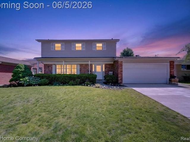 31302 Saratoga Ave, Warren, MI 48093