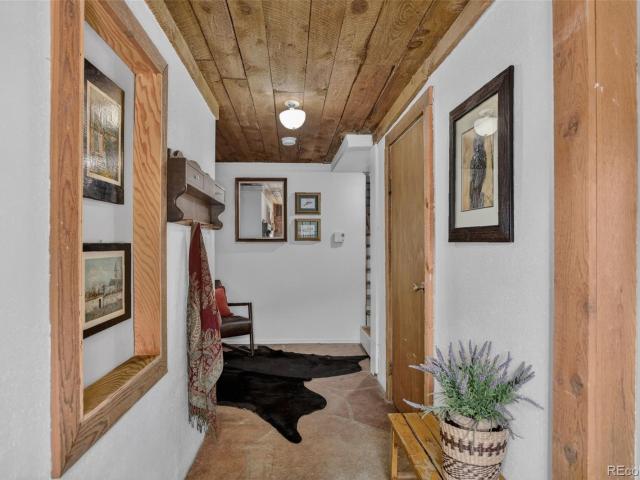 31307 Kings Valley W