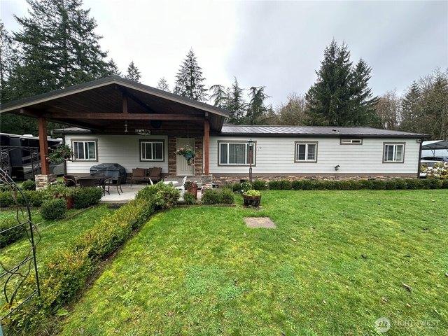 31305 SE 202nd Ave, Kent, WA 98042