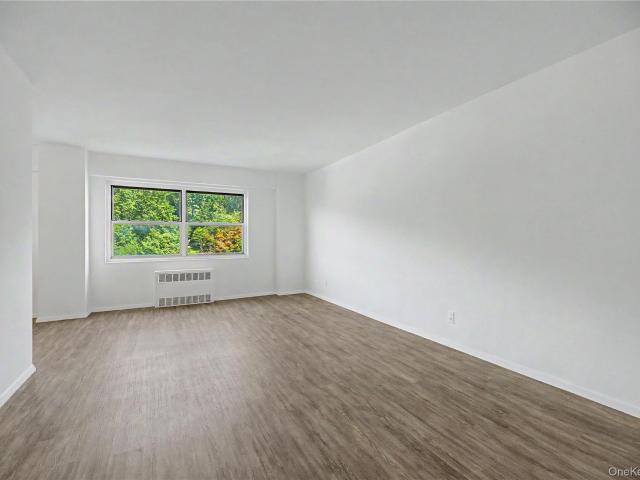 3130 Irwin Avenue 6G