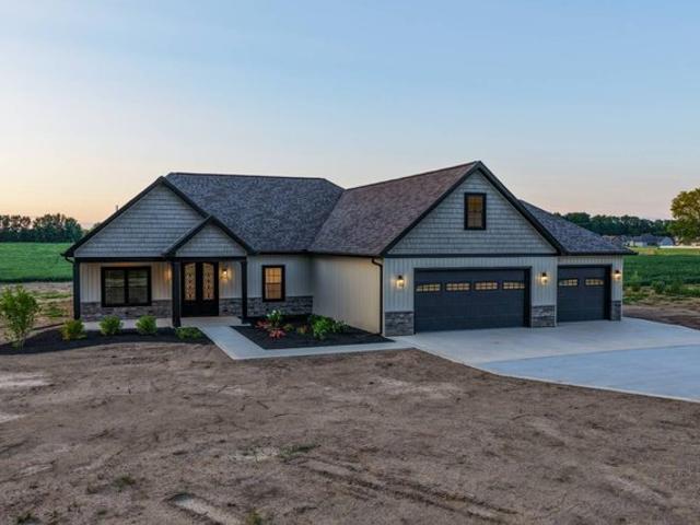 3130 Long Rd, Lima, OH 45807
