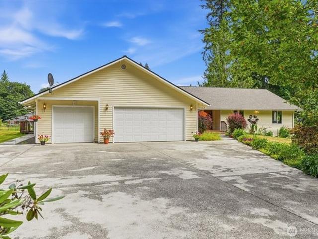 31316 st Ave NE, Arlington, WA 98223