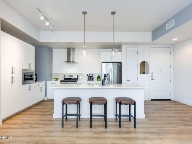 3131 N Central Ave Unit 5002, Phoenix, AZ 85012