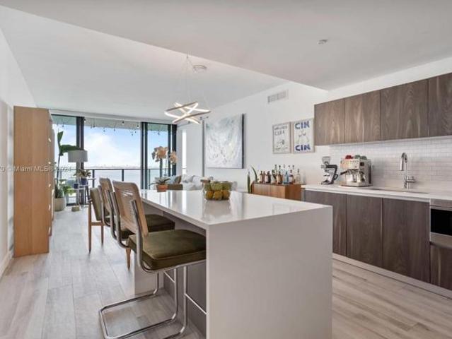 3131 NE 7th Ave #2004, Miami, FL 33137