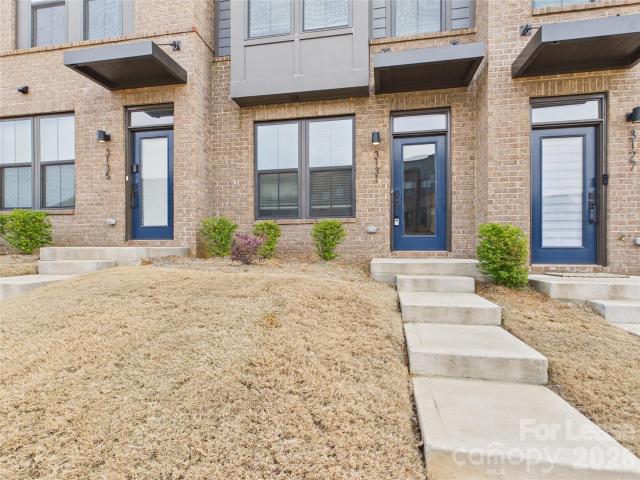 3131 Coquina Ln, Charlotte, NC 28206 | MLS #4355 | Compass