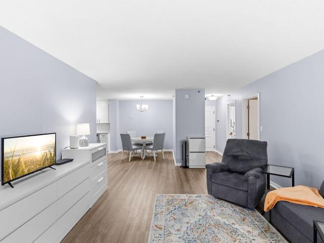 3131 Excelsior Boulevard # 211
