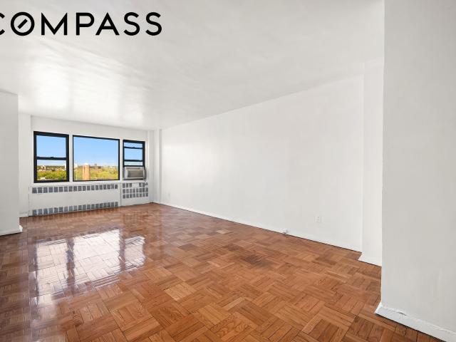 3131 Grand Concourse, Bronx, NY