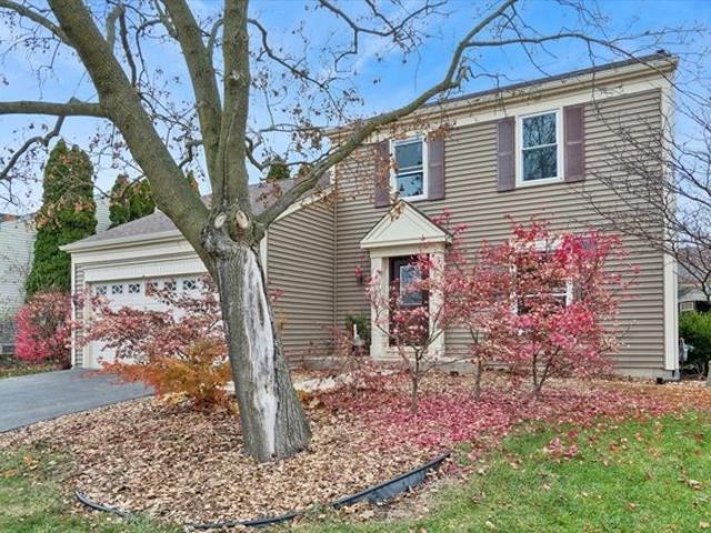 3131 Portland Ct, Aurora, IL 60504
