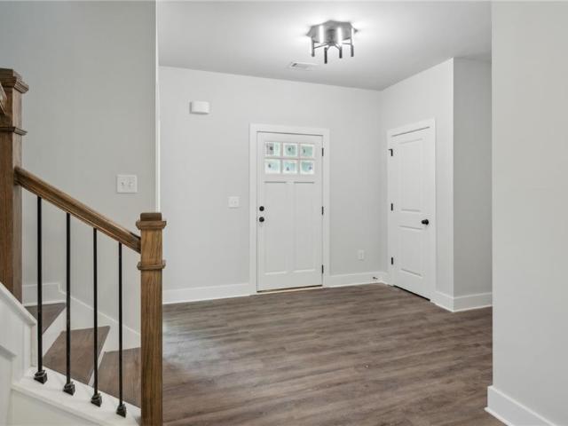 3131 Stonegate Dr, Atlanta, GA 30331 | MLS #7642