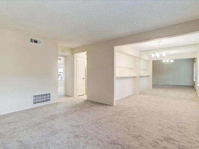 3131 Southwest Freeway C29