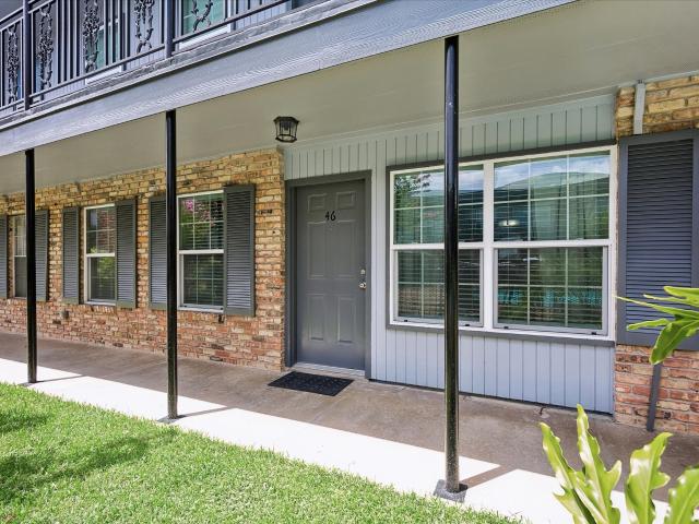 3131 Southwest Freeway 46