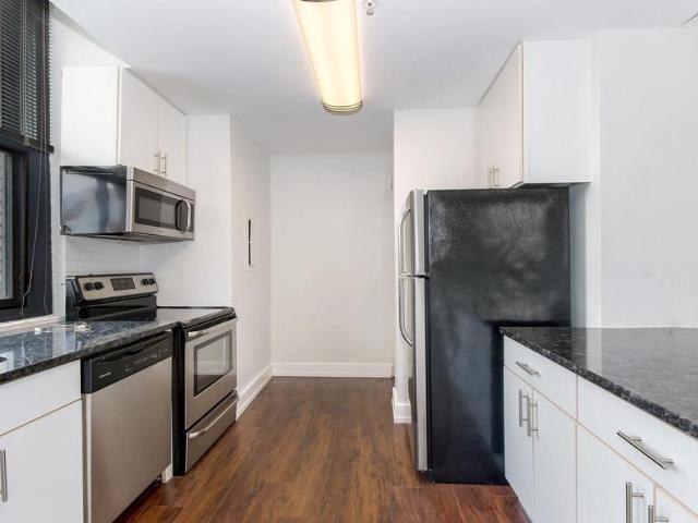 3131 Walnut Street # 448