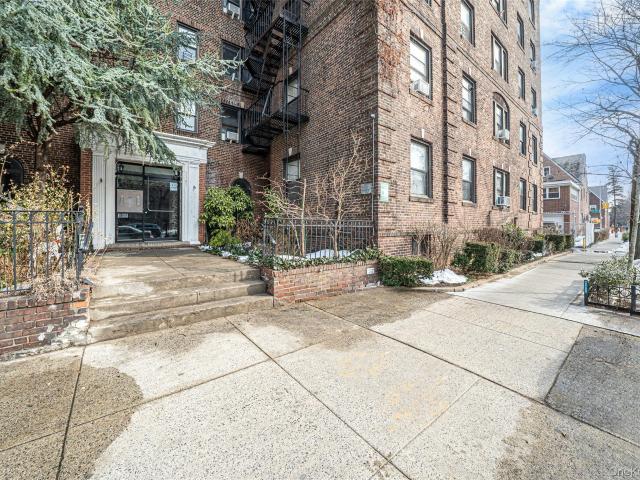 3131 54th Street, Unit 3K