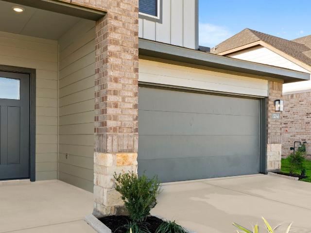 31322 Mila Cove Court