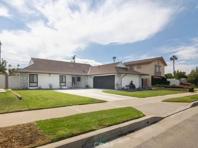 3132 E Locust Ave, Orange, CA 92867